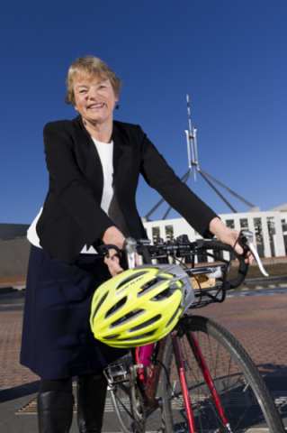 Senator Janet Rice talks bicycle funding & riding in Melbourne's west ...