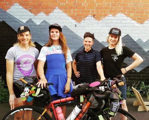 Post-Indian Pacific Wheelrace: Melburn Durt still going for a ride ...